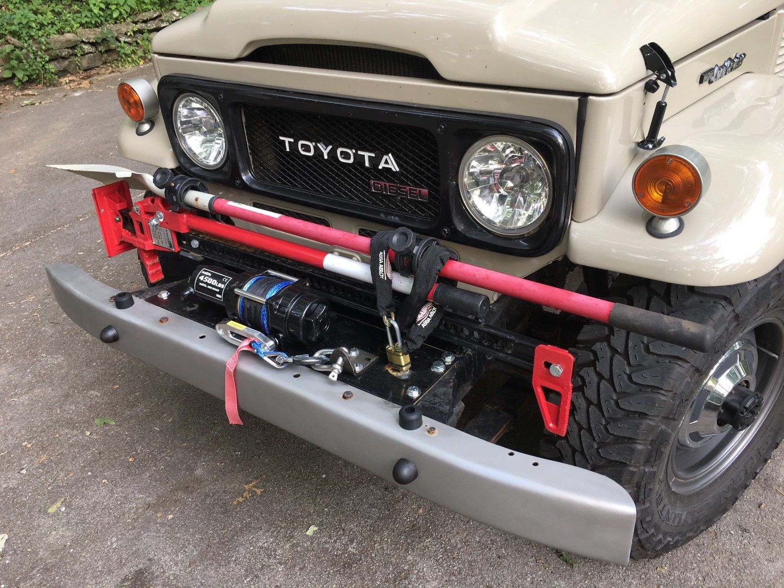 Land Cruiser Of The Day! – Enter the world of Toyota Land Cruisers